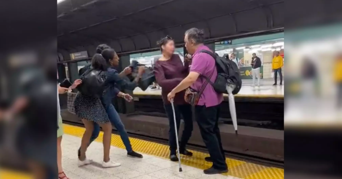 TTC 역에서 난간에 떨어질 뻔한 여성 구한 토론토 영웅 시민들, 도대체 무슨일이? - CBM 토론토